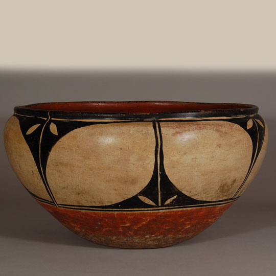 Kewa Pueblo Dough Bowl with Large Ovoid Design - Southwest Indian ...
