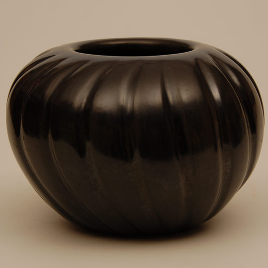 Southwest Indian Pottery | Contemporary | Santa Clara Pueblo | Angela ...