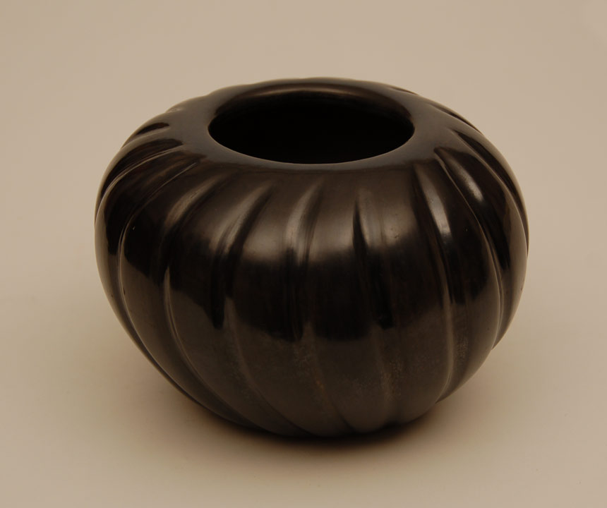 Southwest Indian Pottery | Contemporary | Santa Clara Pueblo | Angela ...