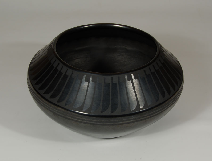 Maria Martinez Pottery – C3672D - Adobe Gallery, Santa Fe